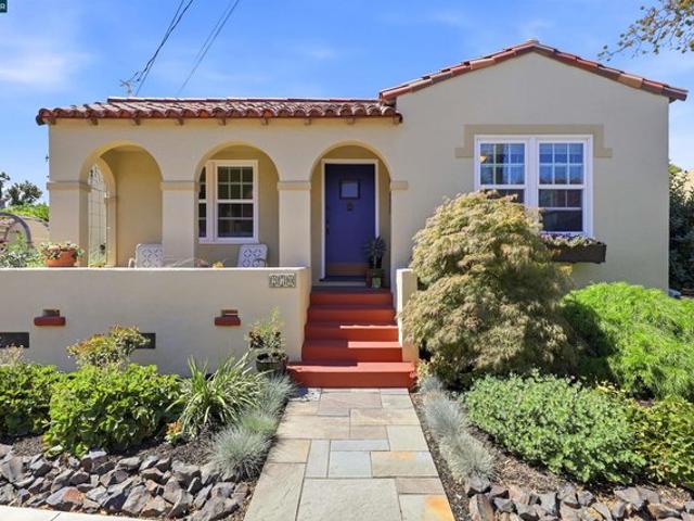 270 E 15th St, Pittsburg, CA 94565