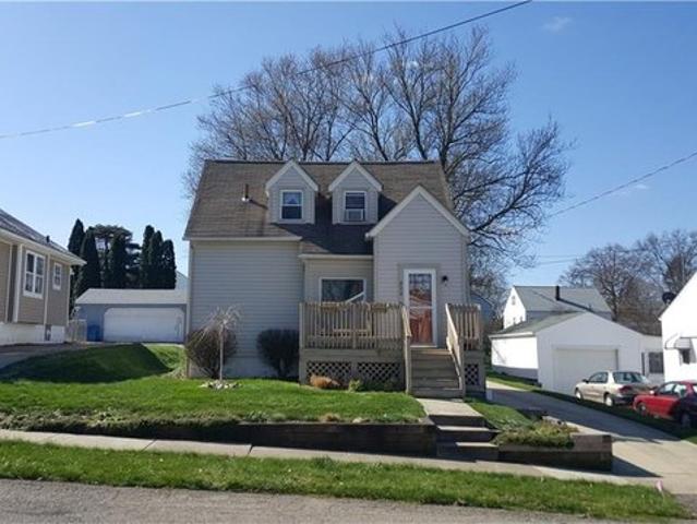 270 E Cassell Ave, Barberton, OH 44203