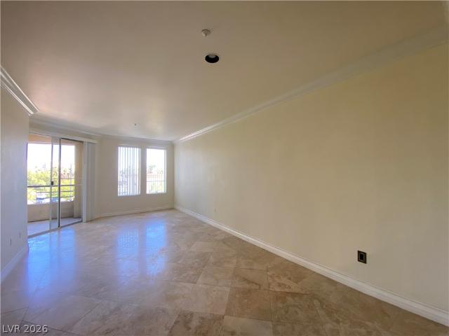 270 E Flamingo Road 215