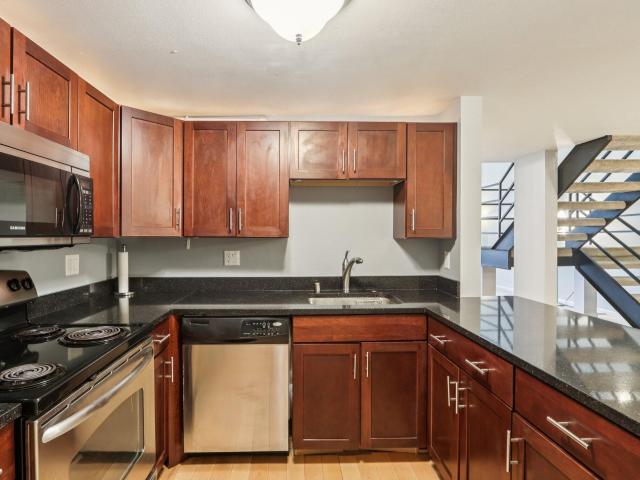 270 E Highland Ave, Unit 223, Milwaukee, WI 53202 | MLS #1955