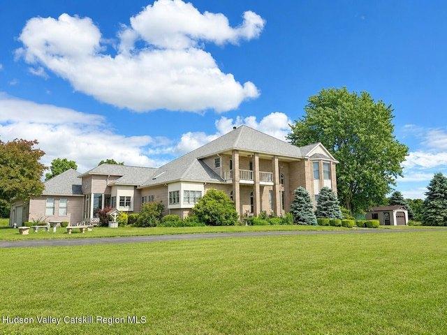 270 Fish and Game Rd, Hudson, NY 12534