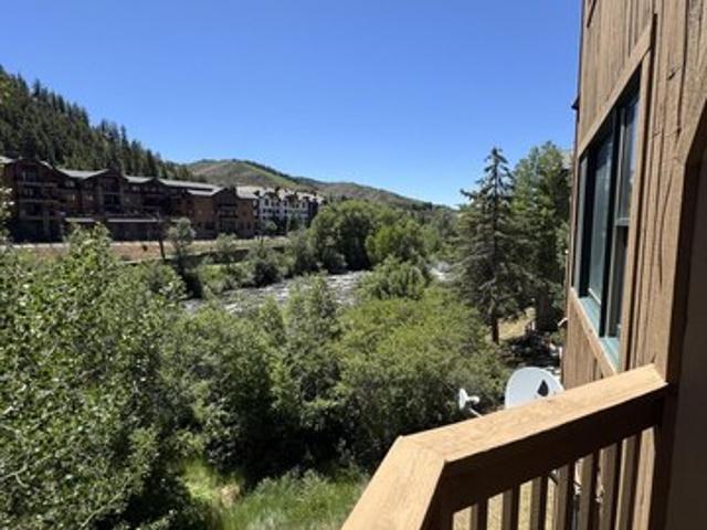 270 Hurd Ln Unit D202, Avon, CO 81620