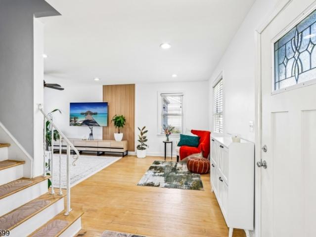 270 Longview Rd
