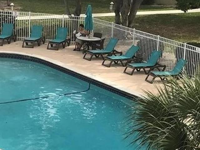 270 Layne Blvd Apt 308, Hallandale Beach, FL 33009