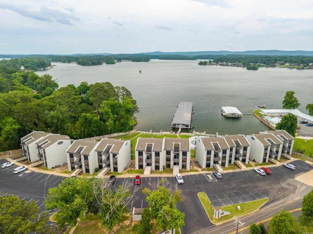 270 Lake Hamilton Drive