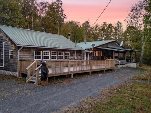 270 Little Paint Ln, Centre Hall, PA 16828