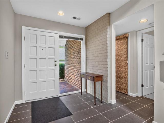 270 Littletown QTR