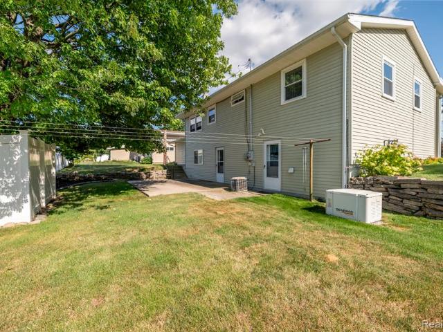 270 Marilyn Boulevard