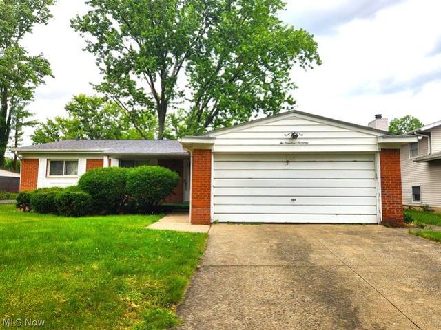 270 Michigan Ave, Elyria, OH 44035