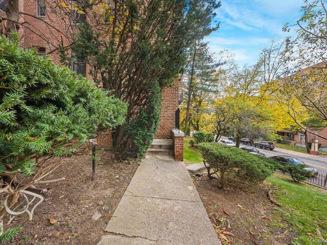 270 N Broadway PS