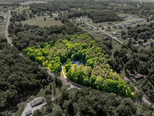 270 Salineville Road NE