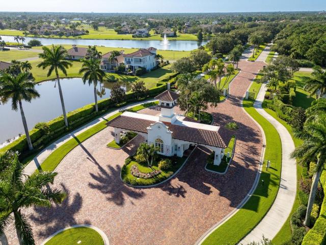 270 SE Fascino Cir, Port St. Lucie, FL 34984 | MLS #F10527