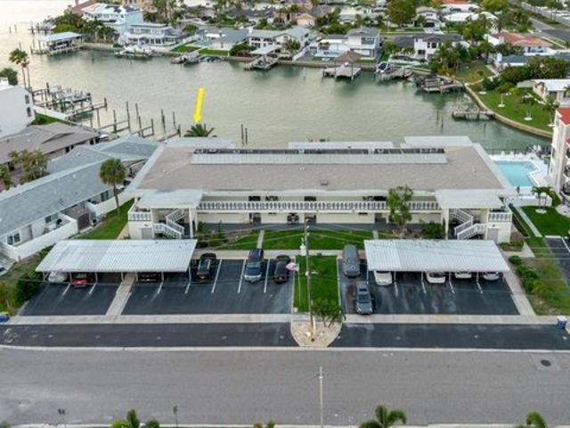 270 Skiff Pt Apt A1, Clearwater Beach, FL 33767