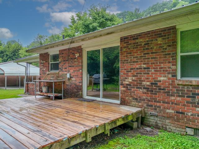 270 Pleasant