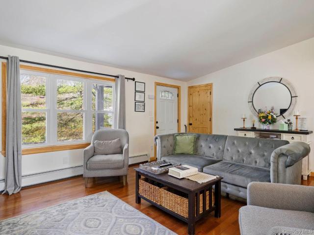 270 Ridgeview Road