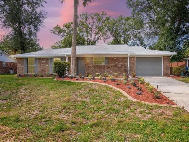 270 W Gardenia Dr, Orange City, FL 32763