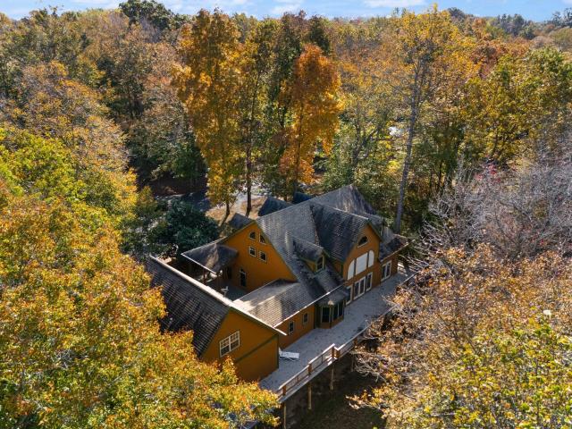 270 Wondering Woods Drive
