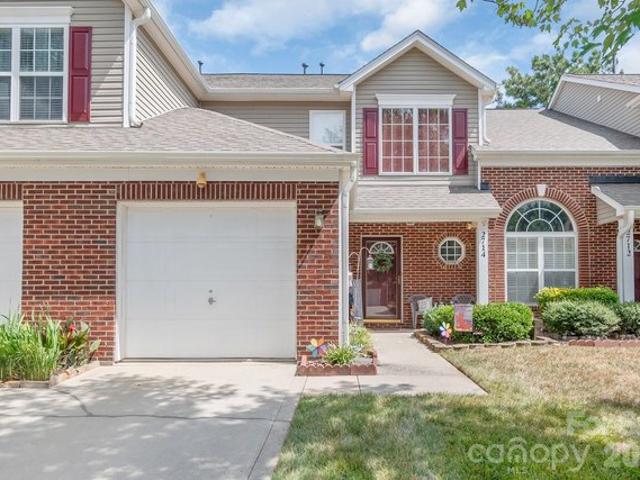 2714 Mill Valley Ct, Matthews, NC 28105