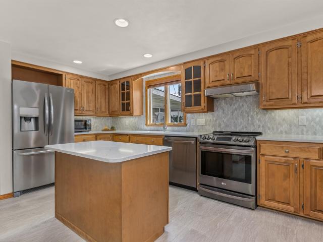 2714 n elmwood court
