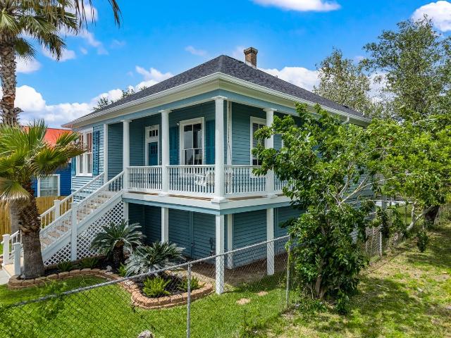 2714 Avenue K, Galveston, TX 77550 | MLS #10459 | Compass