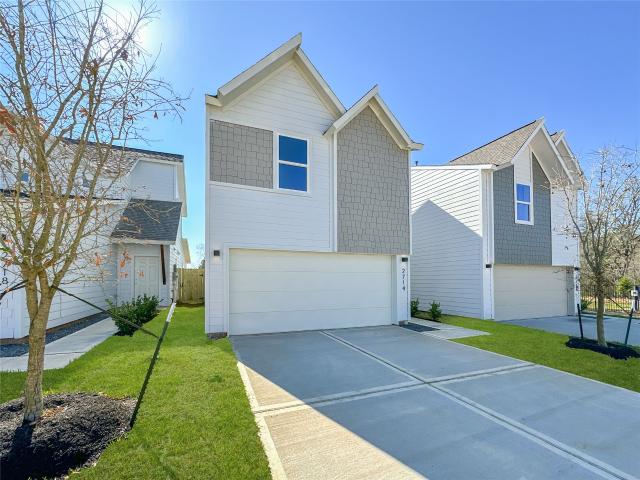 2714 Discovery Trails Court