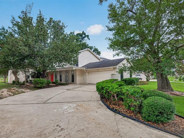2714 Fairway Drive