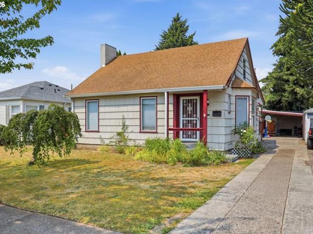 2714 Florida St, Longview, WA 98632