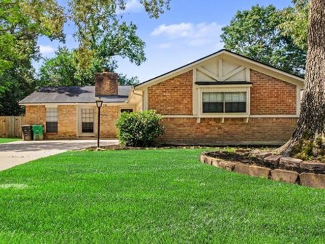 2714 Longleaf Pines Dr, Houston, TX 77339