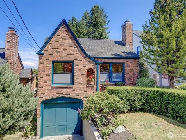 2714 Queen Anne Ave N, Seattle, WA 98109