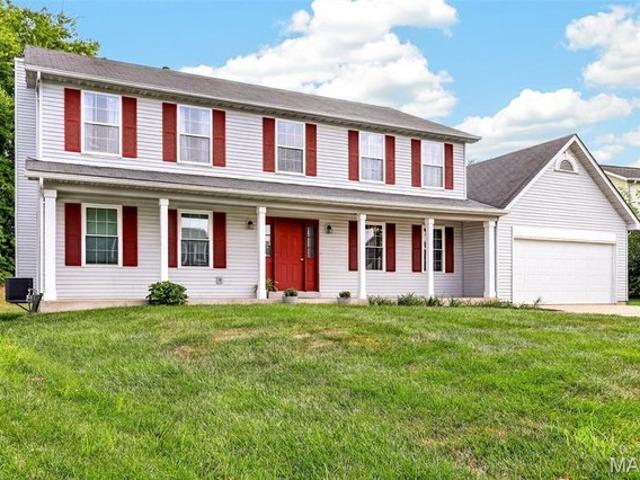 2714 Red Cedar Parc Dr S, O'Fallon, MO 63368
