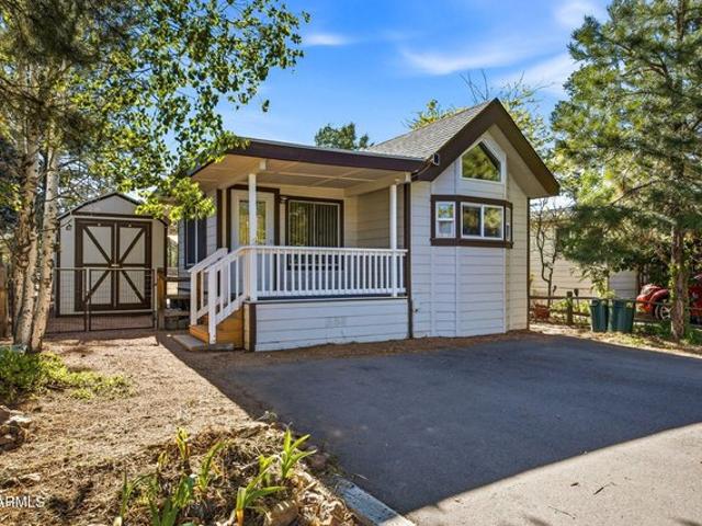 2714 Stagecoach Blvd, Overgaard, AZ 85933