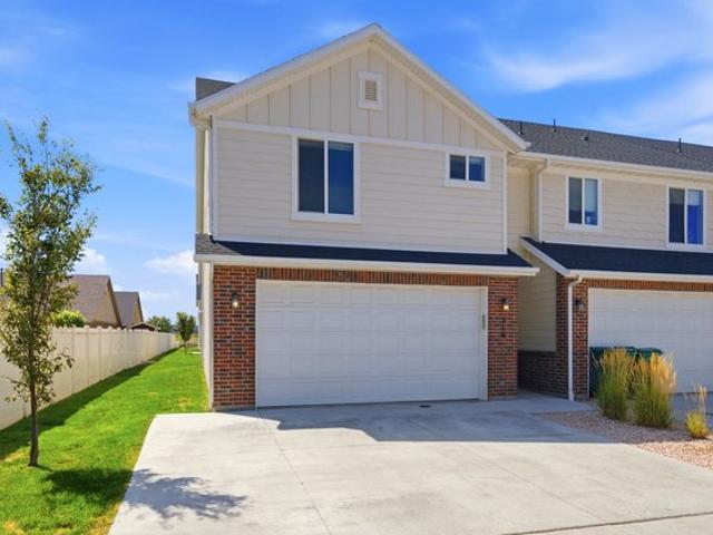 2714 S 2250 W Unit 216, West Haven, UT 84401