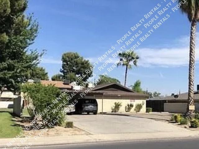 2714 S Real Rd, 2 beds, 1 full bath