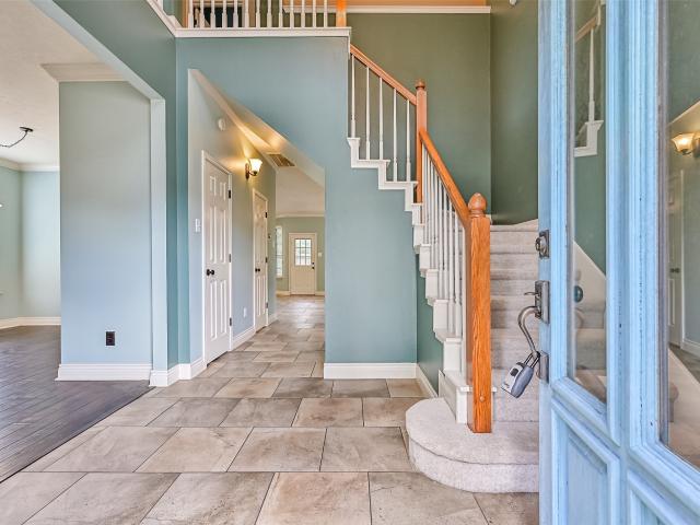 2714 Safe Harbour Circle
