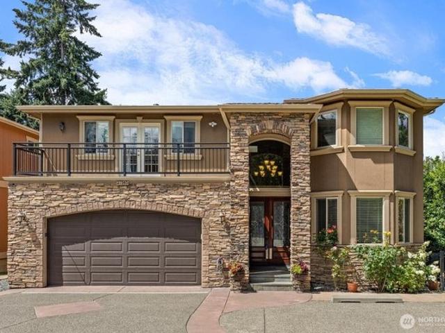 2714 th Pl S, Des Moines, WA 98198