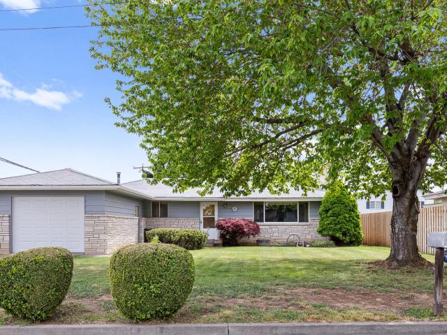2714 W Prasch Ave, Yakima, WA 98902 | MLS #26 1223 | Compass