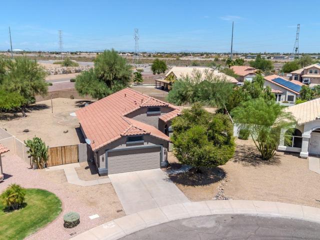 2715 N 122ND Drive