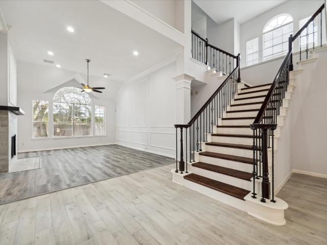 2715 Oakland Drive