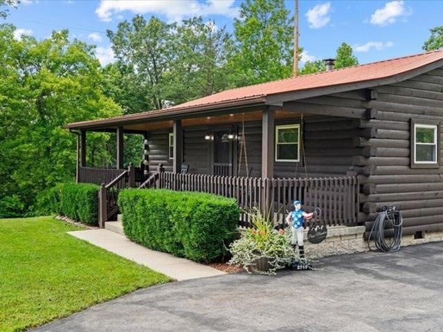 2715 Furnace Rd, Stanton, KY 40380