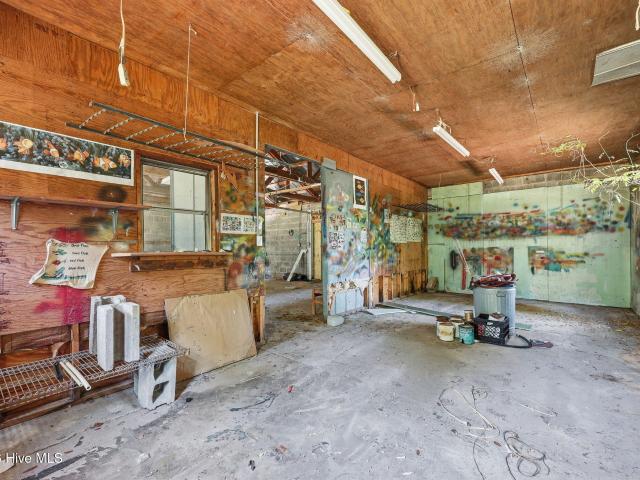 2715 Highway 70