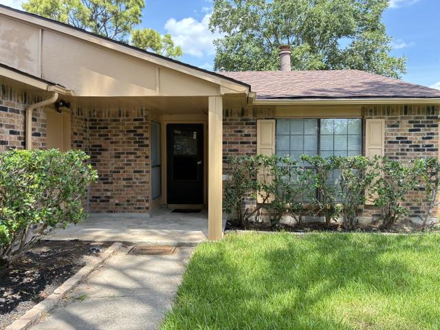 2715 Kingfisher Drive