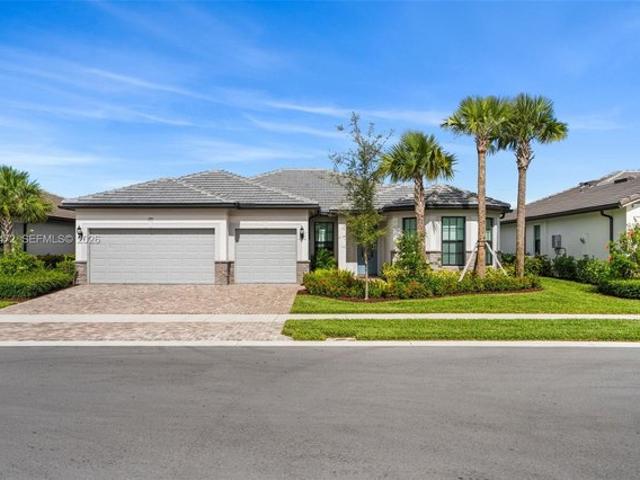 2715 Primrose Pl, Oakland Park, FL 33309