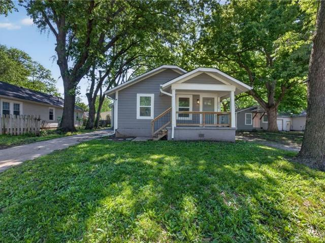 2715 S 37th Street