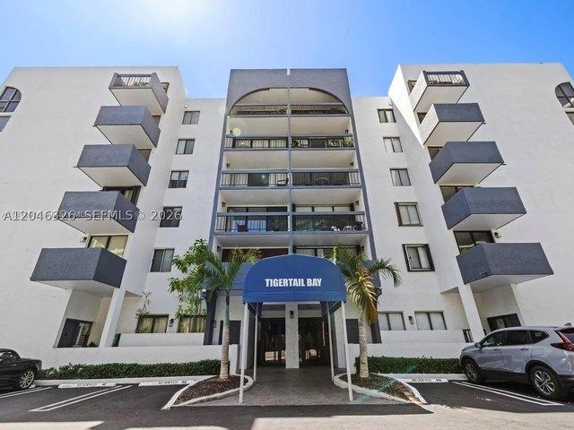 2715 Tigertail Ave Apt 102, Miami, FL 33133