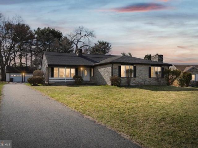 2715 Waldor Dr, Baltimore, MD 21234