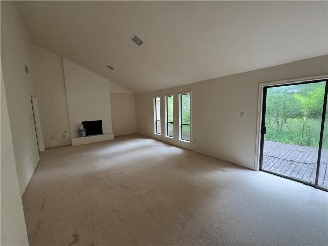 2716 Adrienne Circle