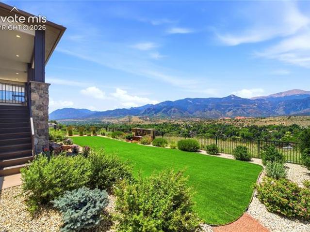 2716 Cathedral Rock View
