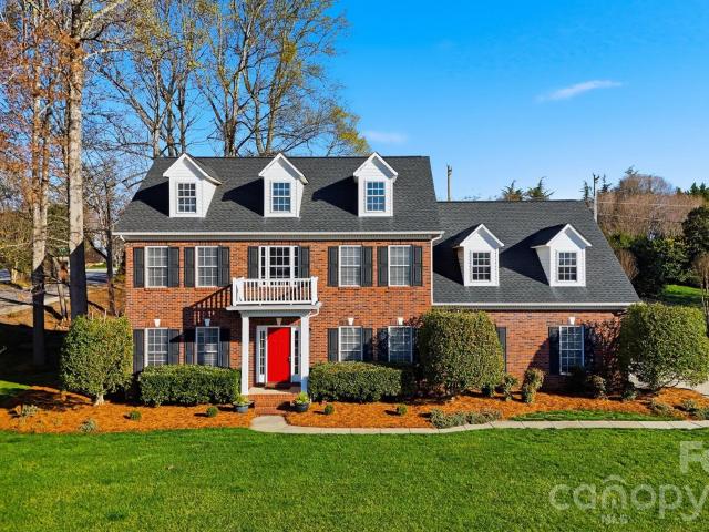 2716 Charleston Court