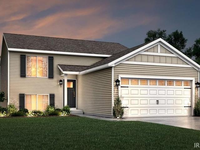 2716 Emerson Forest Pkwy, South Bend, IN 46614