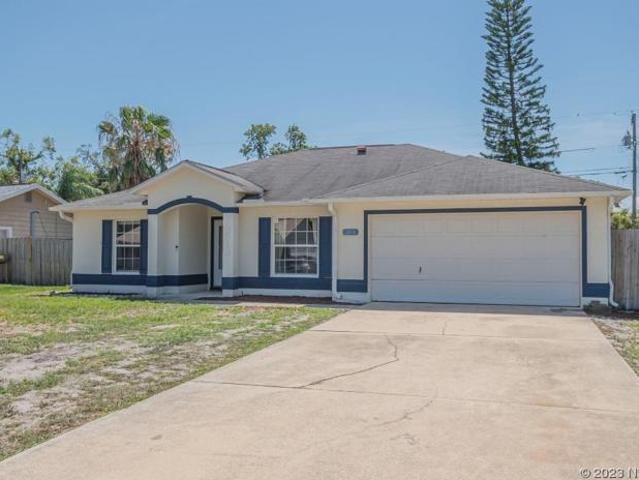 2716 Juniper Dr, Edgewater, FL 32141